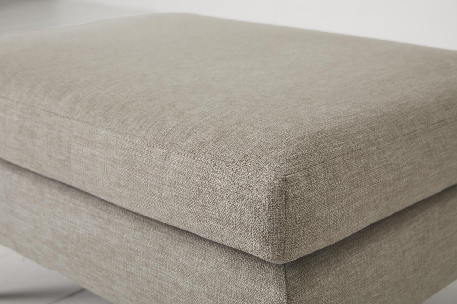 Model 01 Ottoman – Swyft